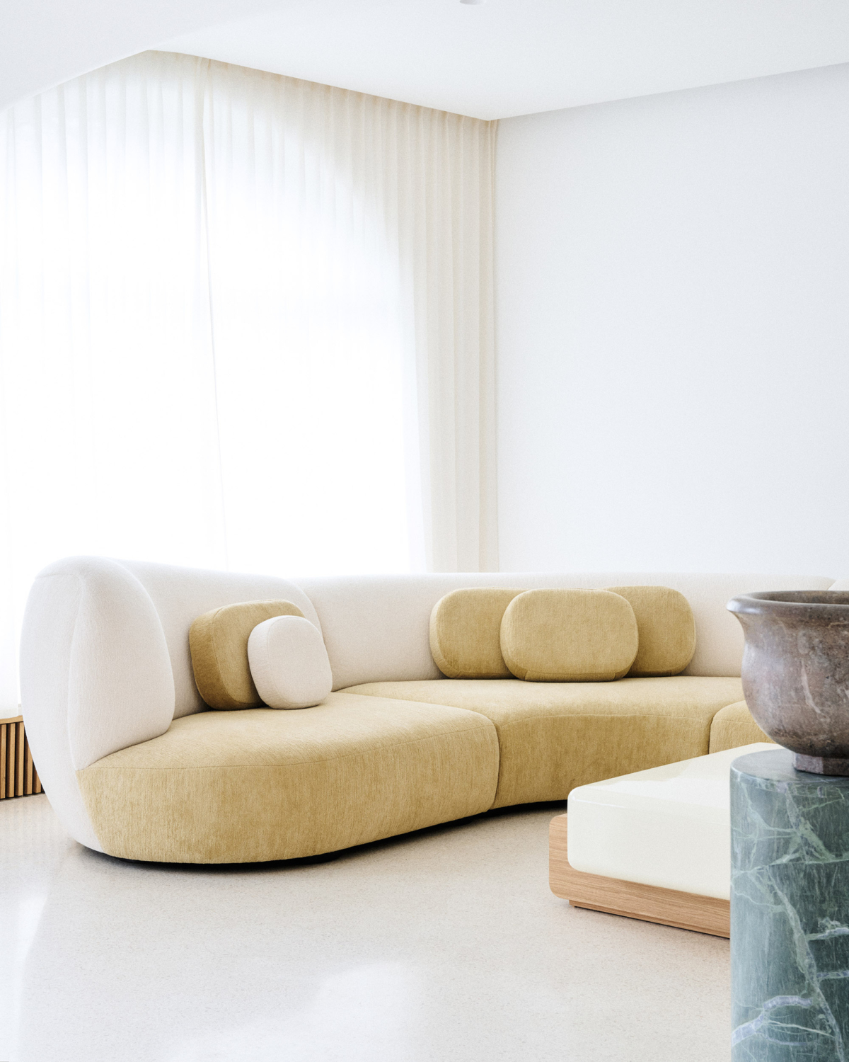 STUDIOTWENTYSEVEN • MODULABLE SOFA BY PIERRE AUGUSTIN ROSE