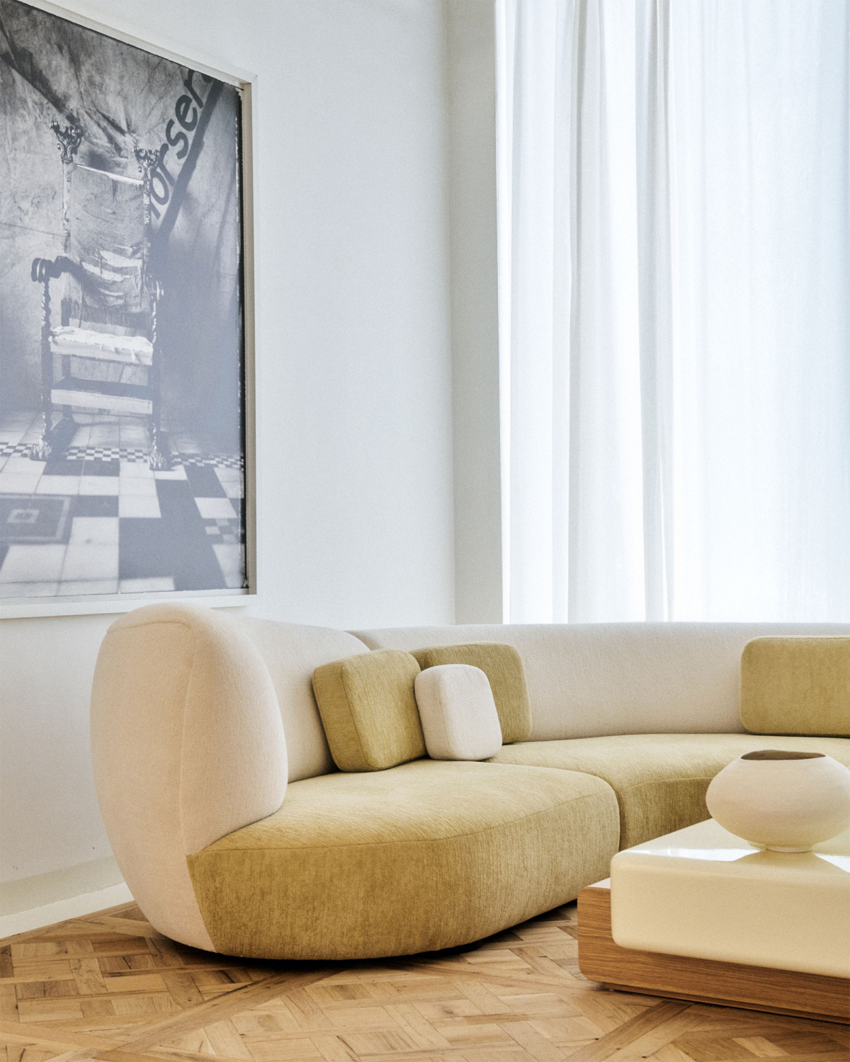 STUDIOTWENTYSEVEN • MODULABLE SOFA BY PIERRE AUGUSTIN ROSE