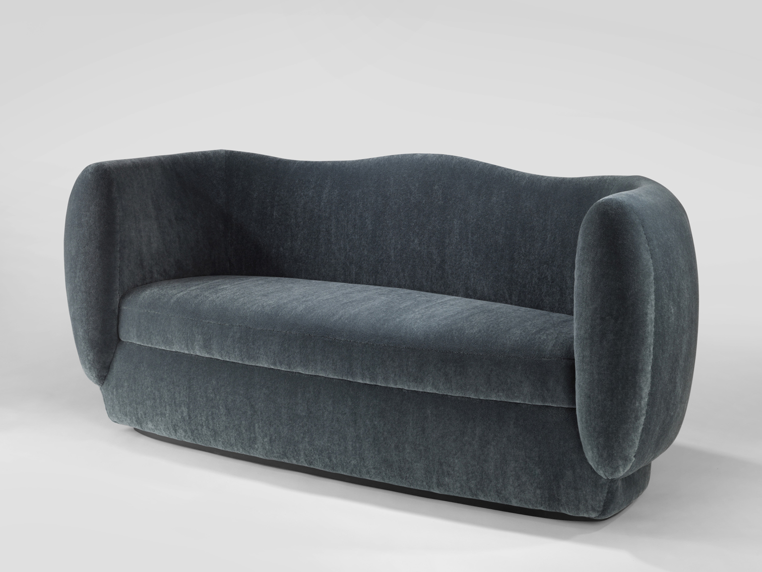 STUDIOTWENTYSEVEN • ECUME BANQUETTE BY CHARLOTTE BILTGEN