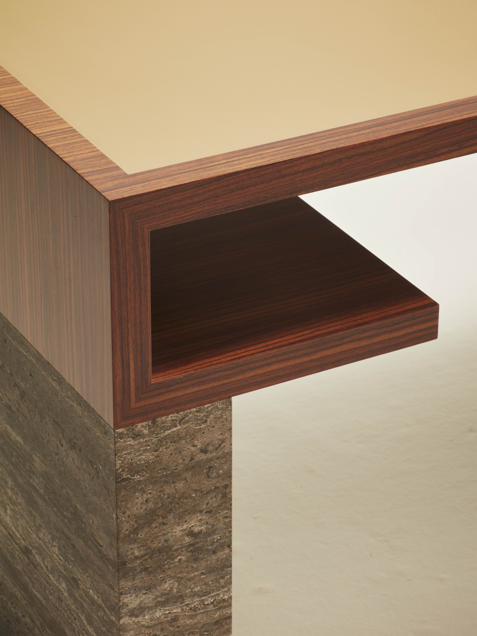 STUDIOTWENTYSEVEN • CONTINUOUS DESK BY FABIANA MACHADO