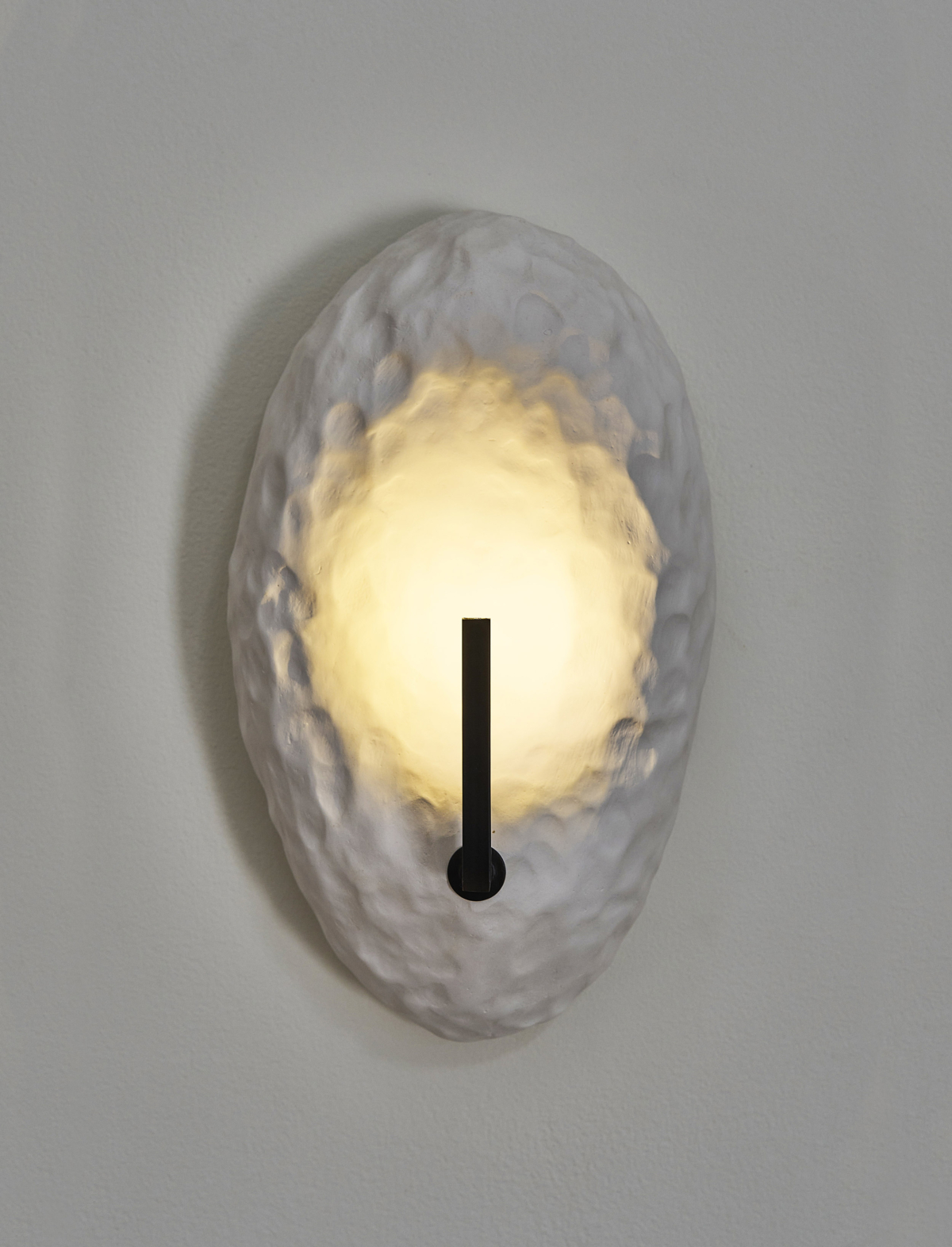 STUDIOTWENTYSEVEN • WALL OF LIGHT SINGLE SCONCE BY NADER GAMMAS