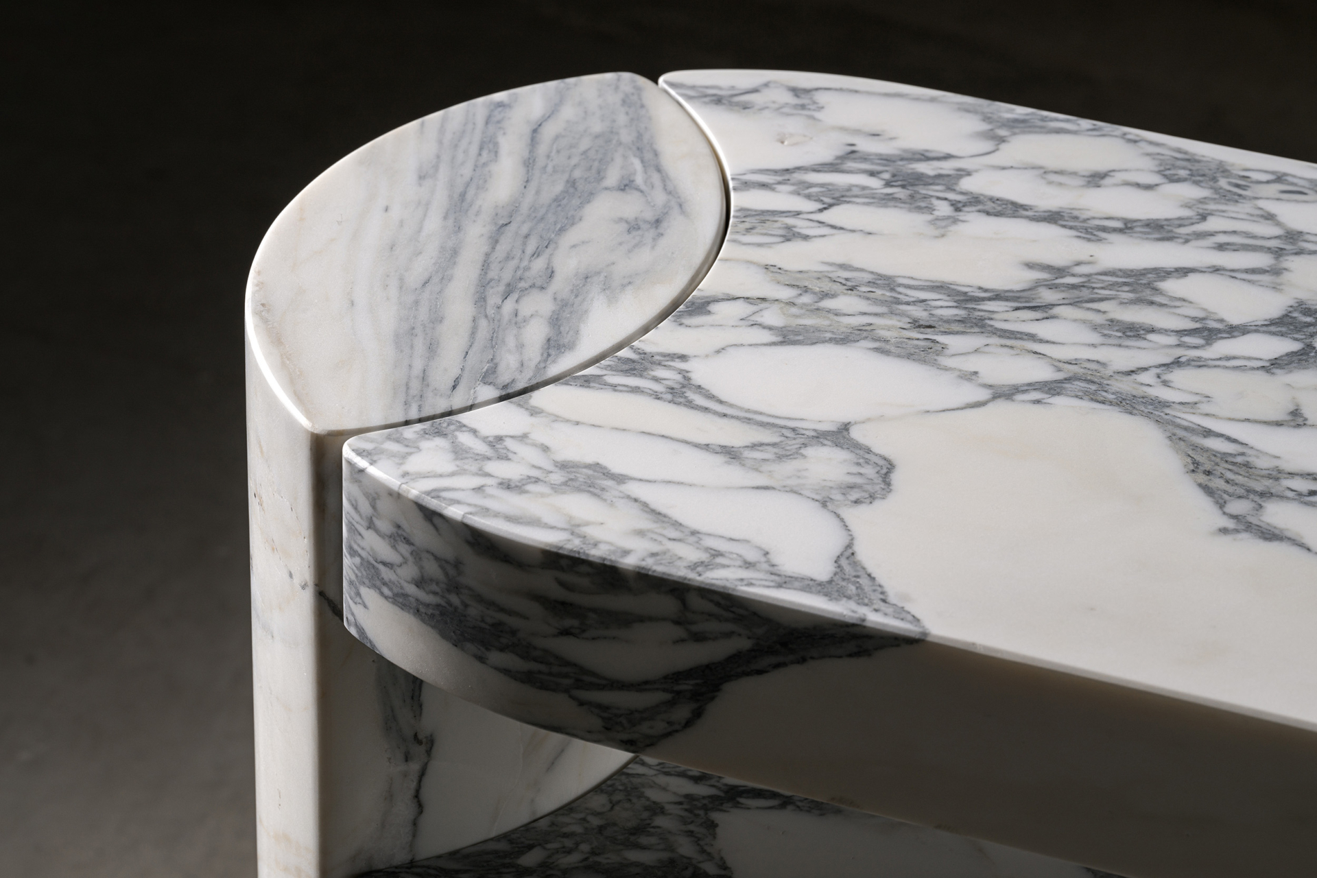 STUDIOTWENTYSEVEN • ECLIPSE CONSOLE BY GIORGIO BONAGURO