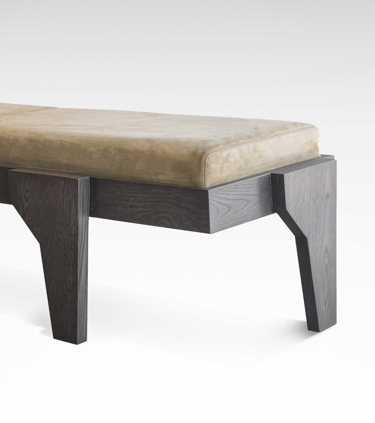 STUDIOTWENTYSEVEN • ZIGGY BENCH BY ADAM COURT